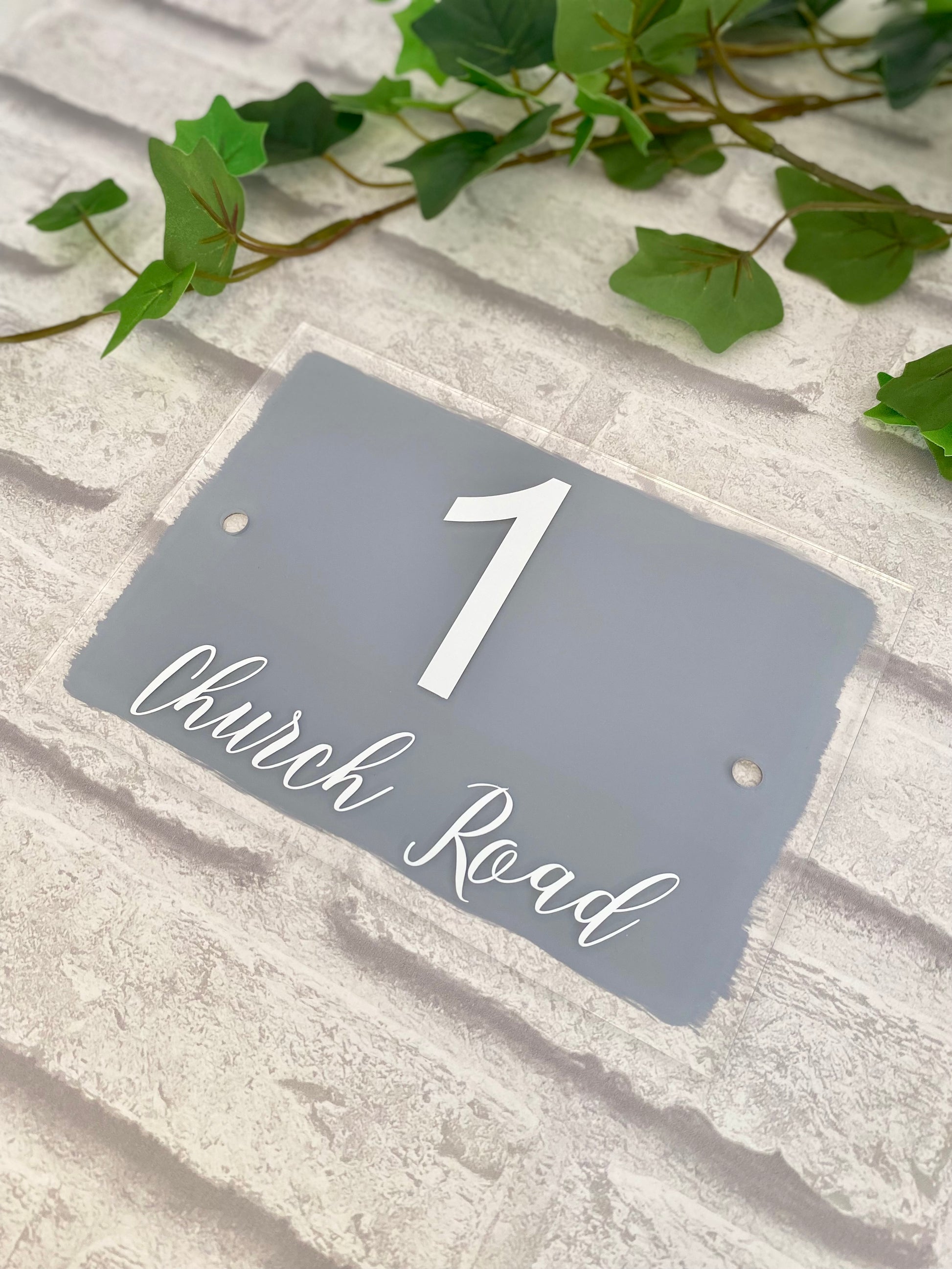 Classic Vinyl Personalised House Sign – Dakota Gray Designs